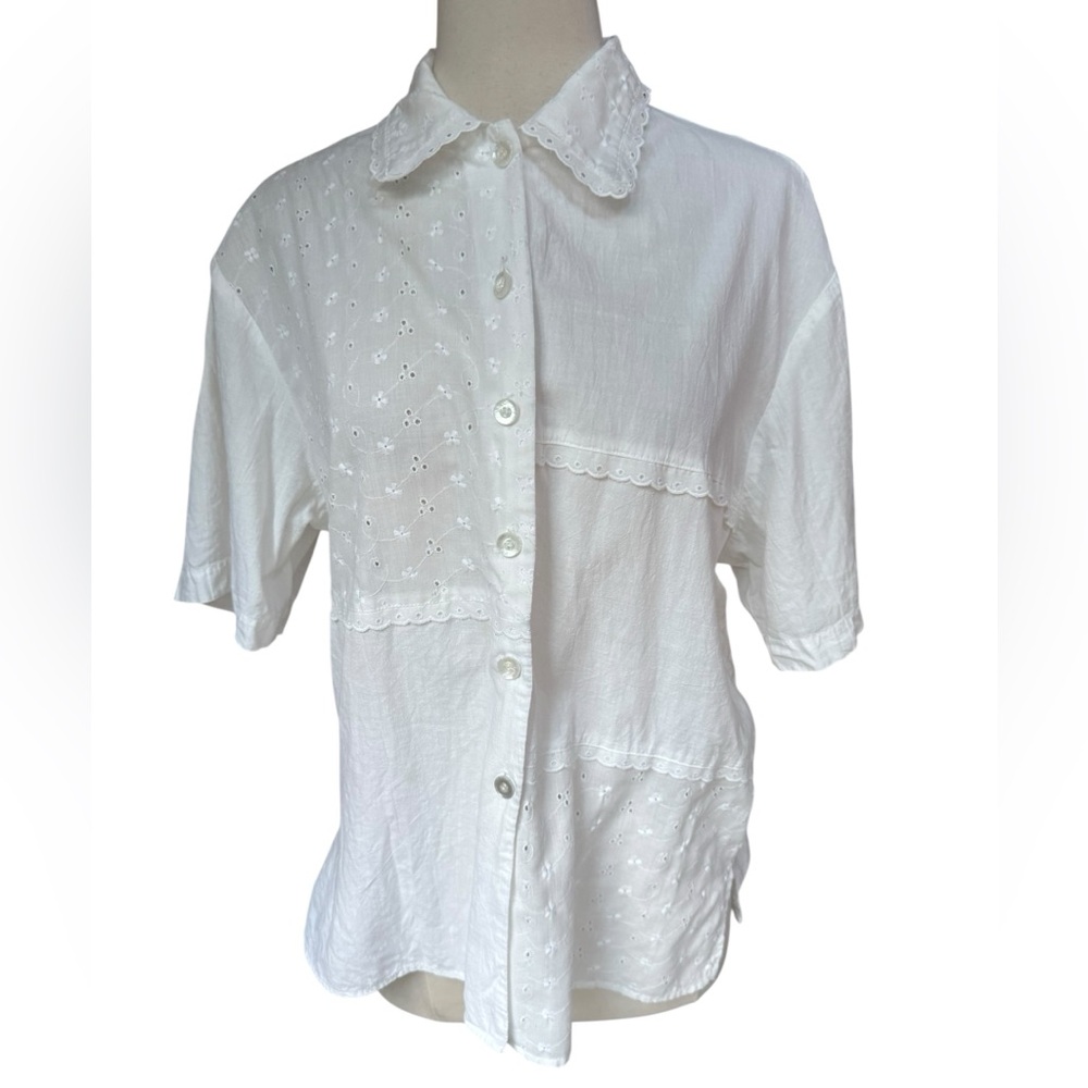 1950s 100% Cotton Eyelet Embroidery Button-Front Shirt - Gem